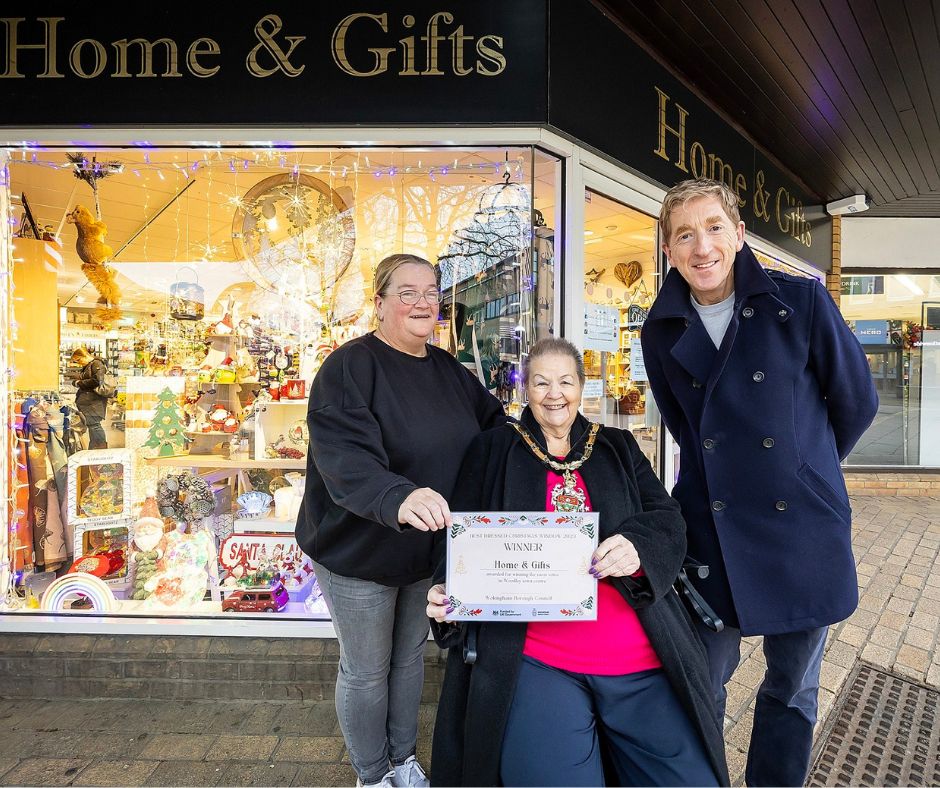 Project: Vote for your favourite Christmas windows | Wokingham Borough ...